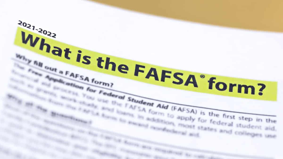 7 FAFSA Tips to Make Completing Your FAFSA Quick and Easy - Get Smart Soon
